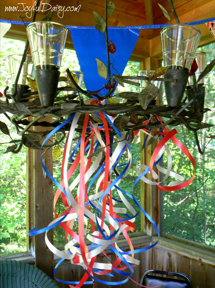 CAMP PARTY DECORATIONS - JOYFUL DAISY